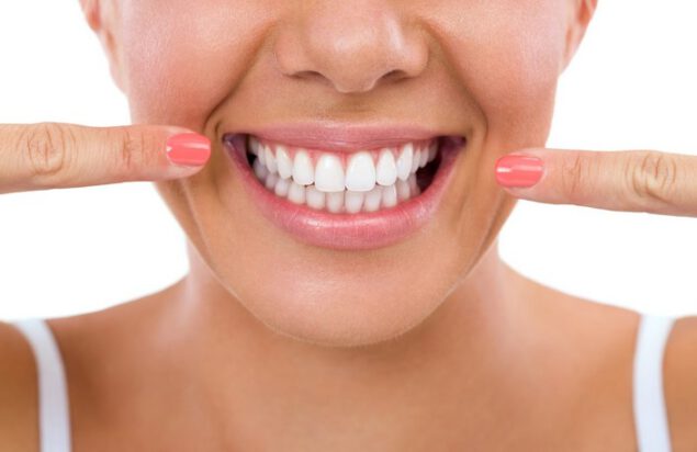 At-Home Teeth Bleaching: Tips for a Whiter Smile - Healthtruly.com